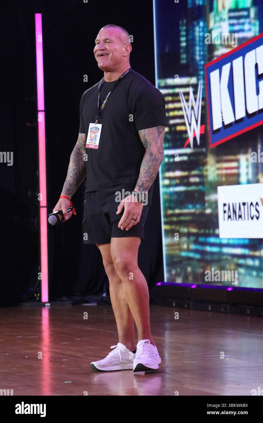 NEW YORK, NY - JUNE 21: Randy Orton at day 2 of Fanatics Fest NYC 2025 ...