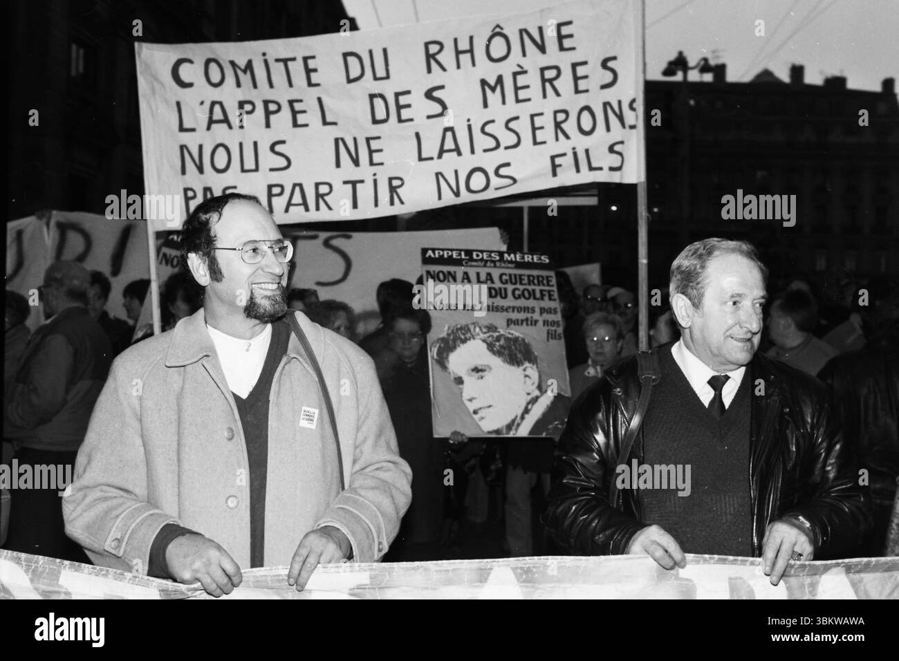 Gulf war 1991 news hi-res stock photography and images - Alamy