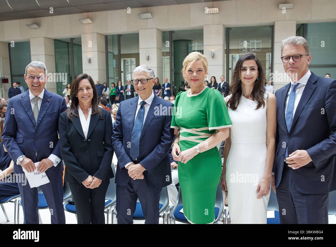 23 June 2025, Berlin: Hartmuth Jung (l-r), Chairman of the Board of the ...