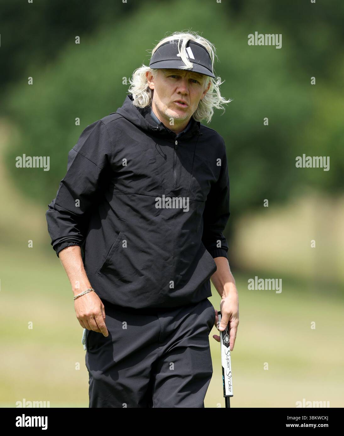 Former Premier League footballer Jimmy Bullard on the third green ...