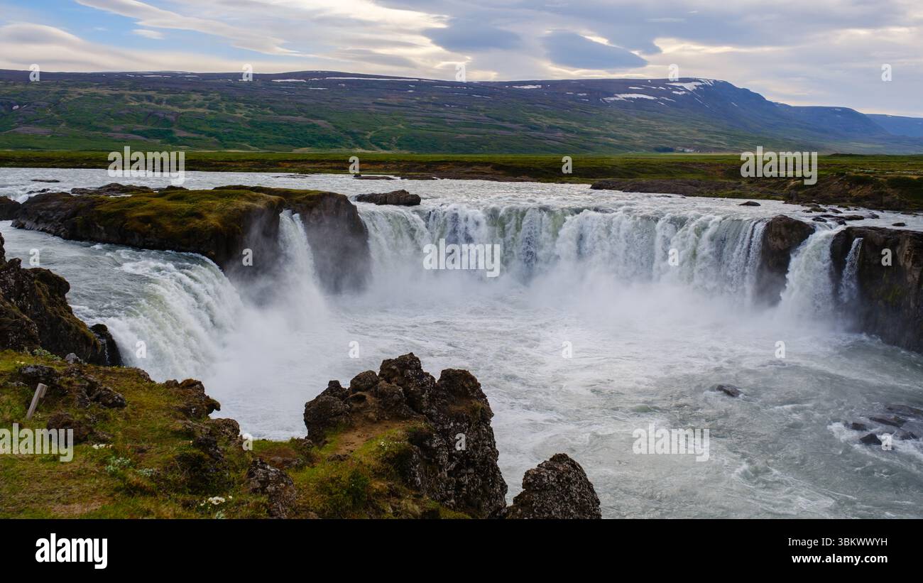 Majestic godafoss waterfall cascades hi-res stock photography and ...