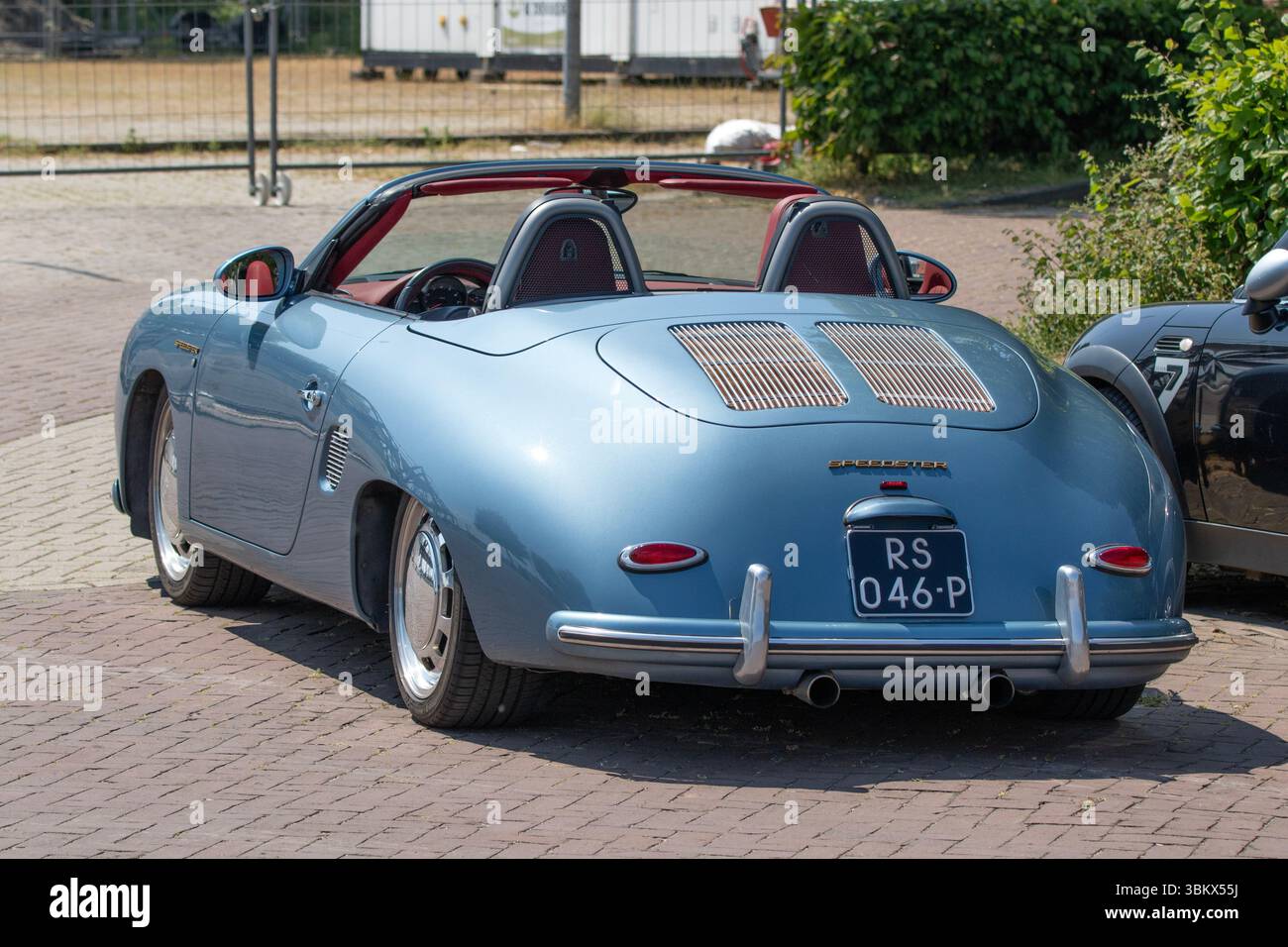 ENKHUIZEN,THE NETHERLANDS - 11 JUNI 2023: Porsche 356 speedster ...