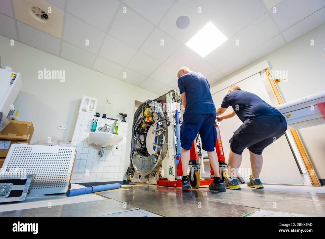 Weltweit erstes Single-Source Photon-Counting CT in der ...