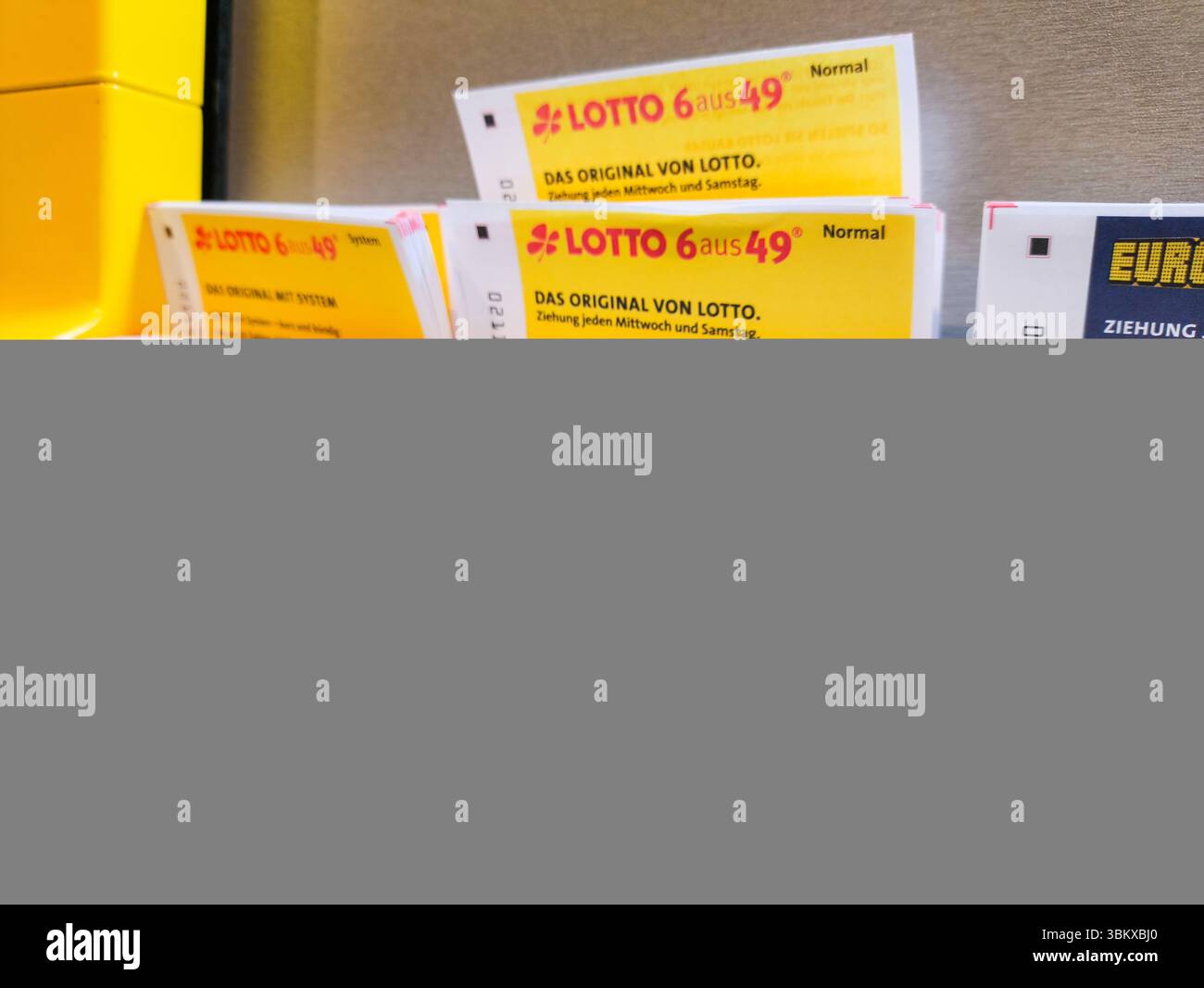 Guessing numbers hi-res stock photography and images - Alamy