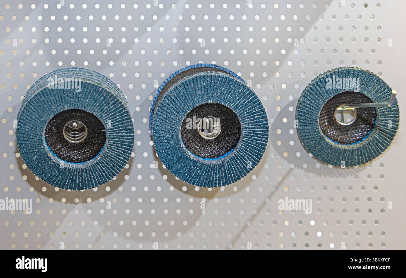 Flap Grinding Discs Abrasives Grit Sanding Grinder Tool Stock Photo - Alamy