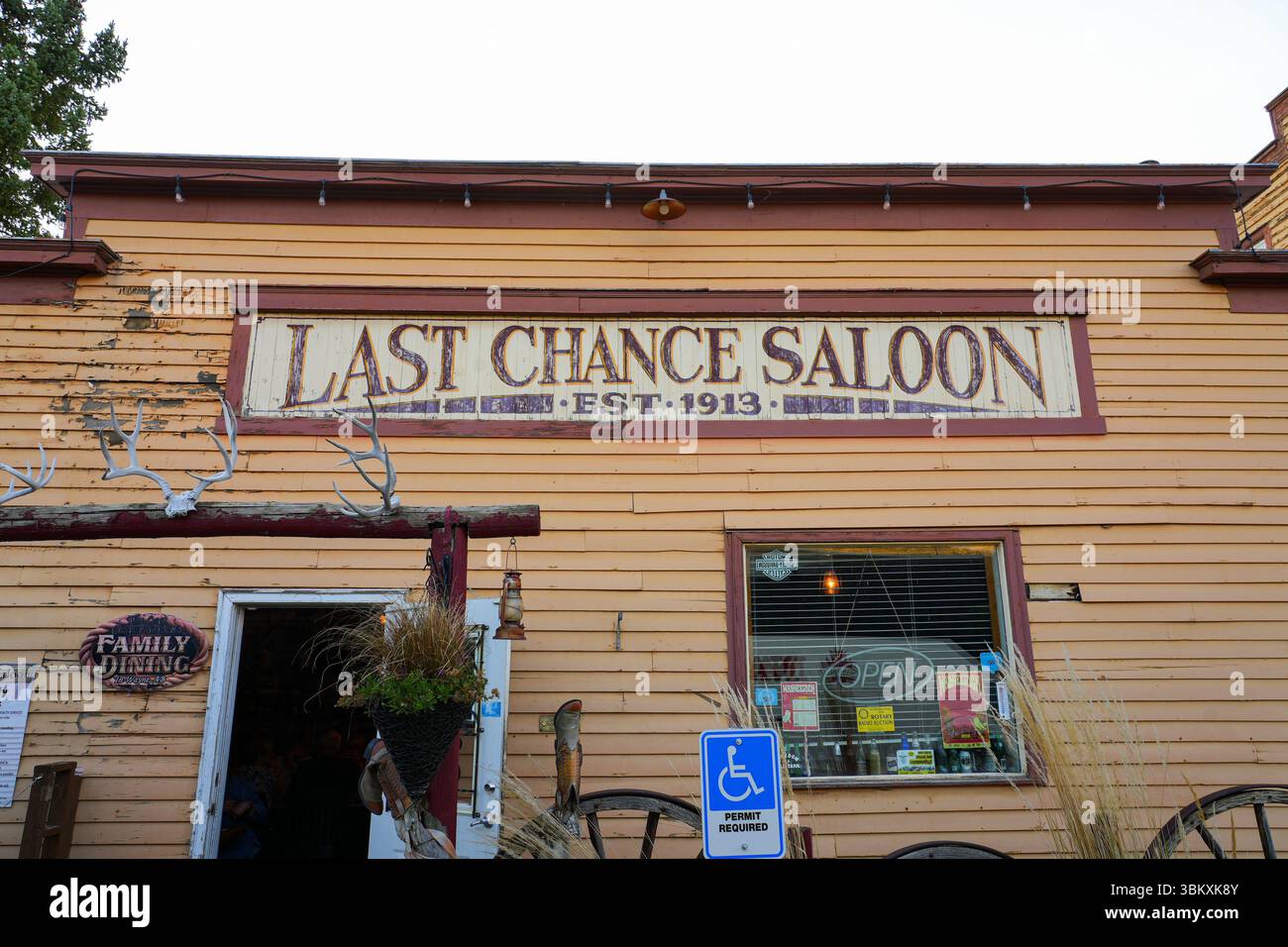 Last Chance Saloon in Wayne, a ghost town located near Drumheller in ...