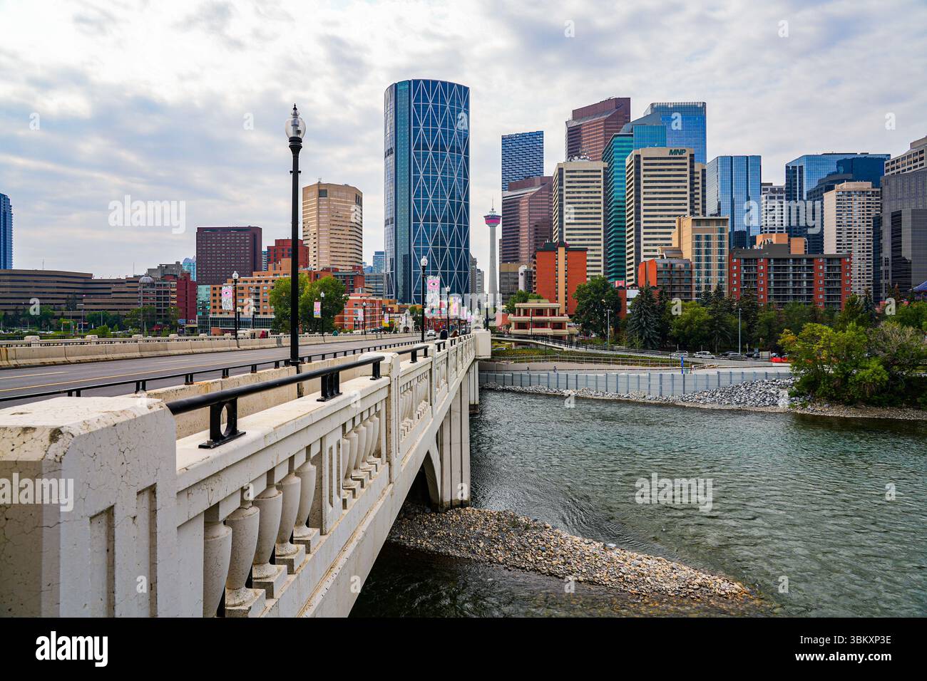 Downtown Calgary as seen from the Centre Street Bridge crossing the Bow ...