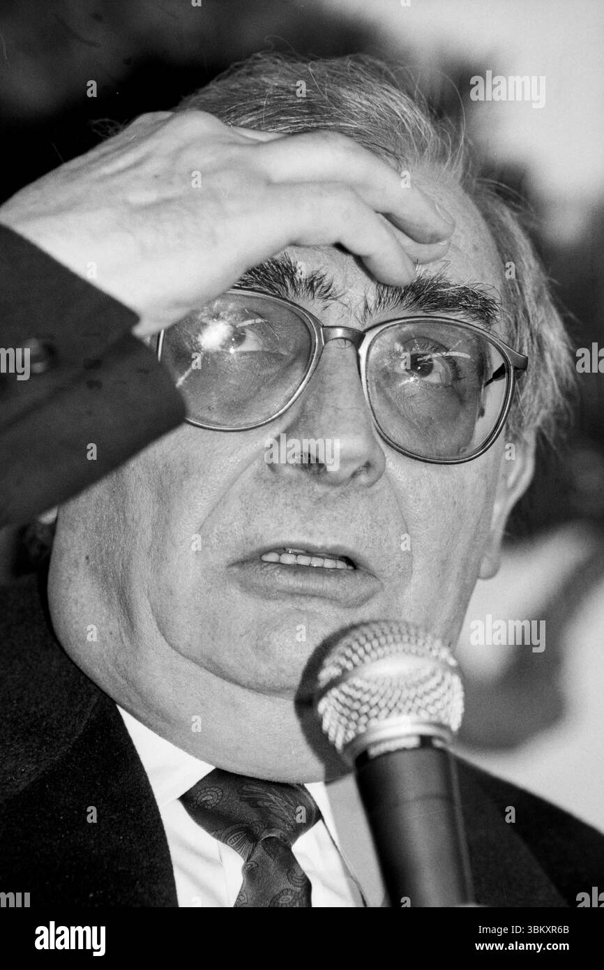 Director 2010 Black and White Stock Photos & Images - Alamy