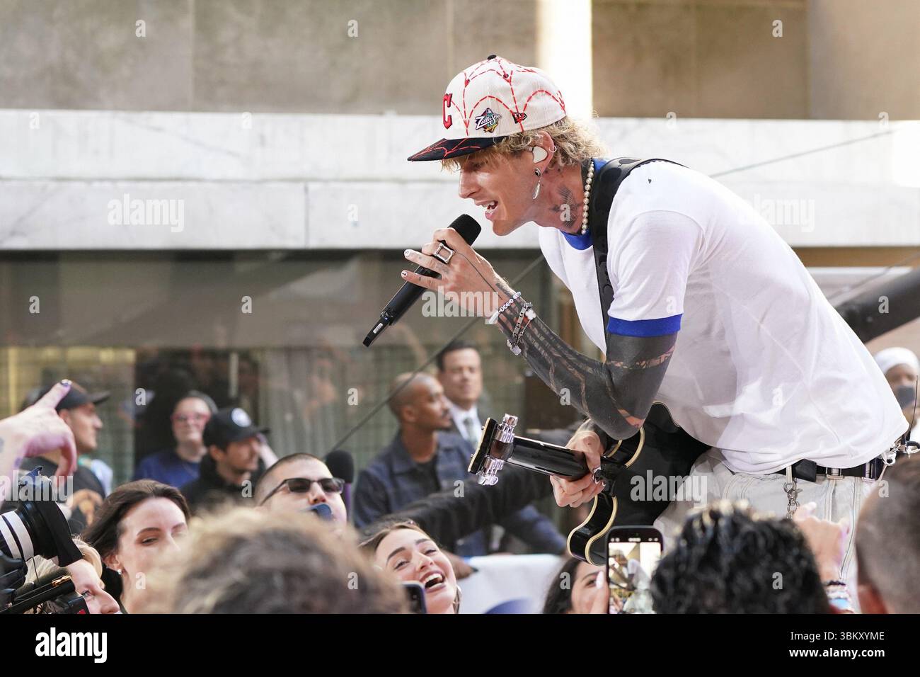 Ny. 20th June, 2025. Machine Gun Kelly on stage for NBC Today Show ...