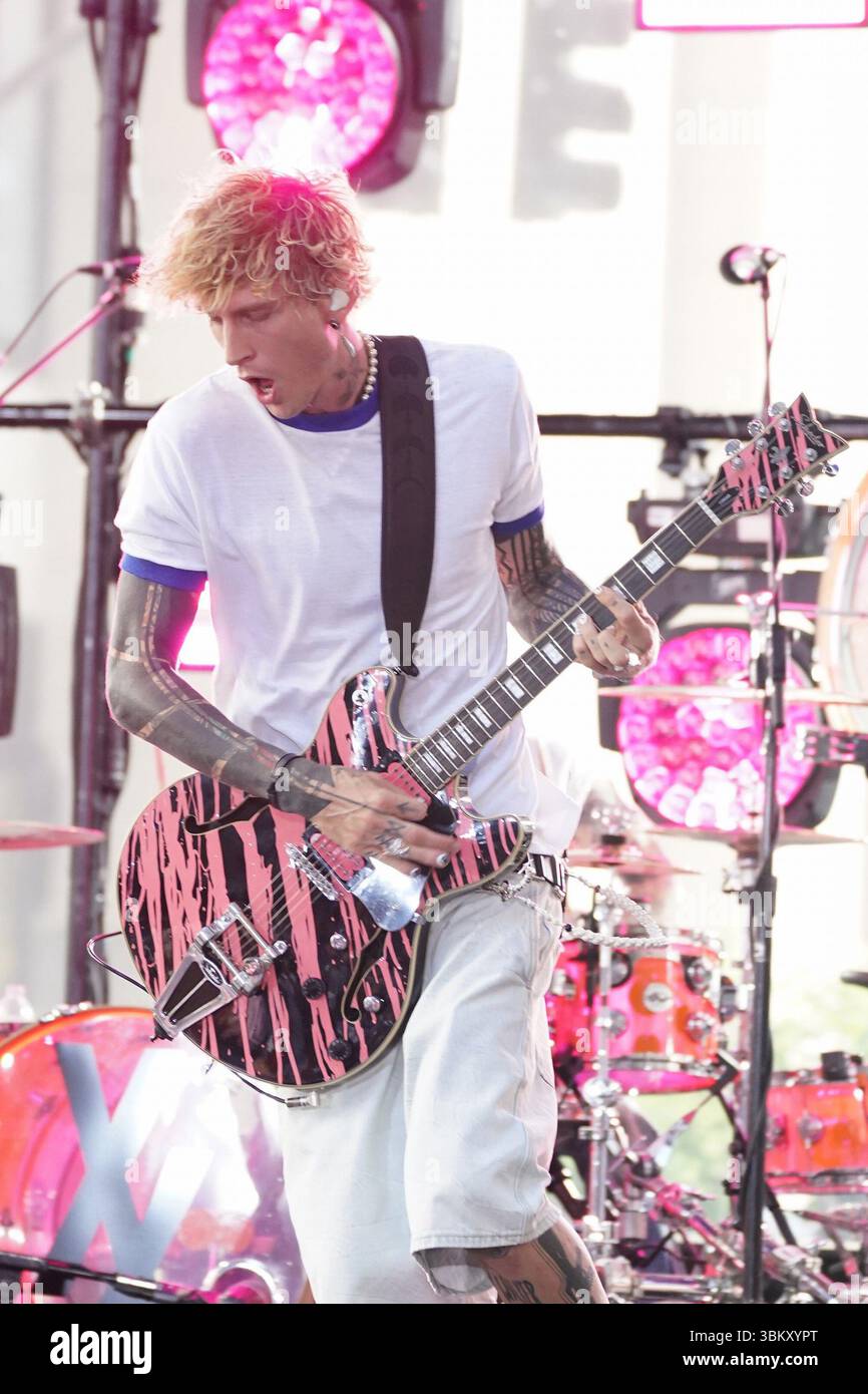 Ny. 20th June, 2025. Machine Gun Kelly on stage for NBC Today Show ...