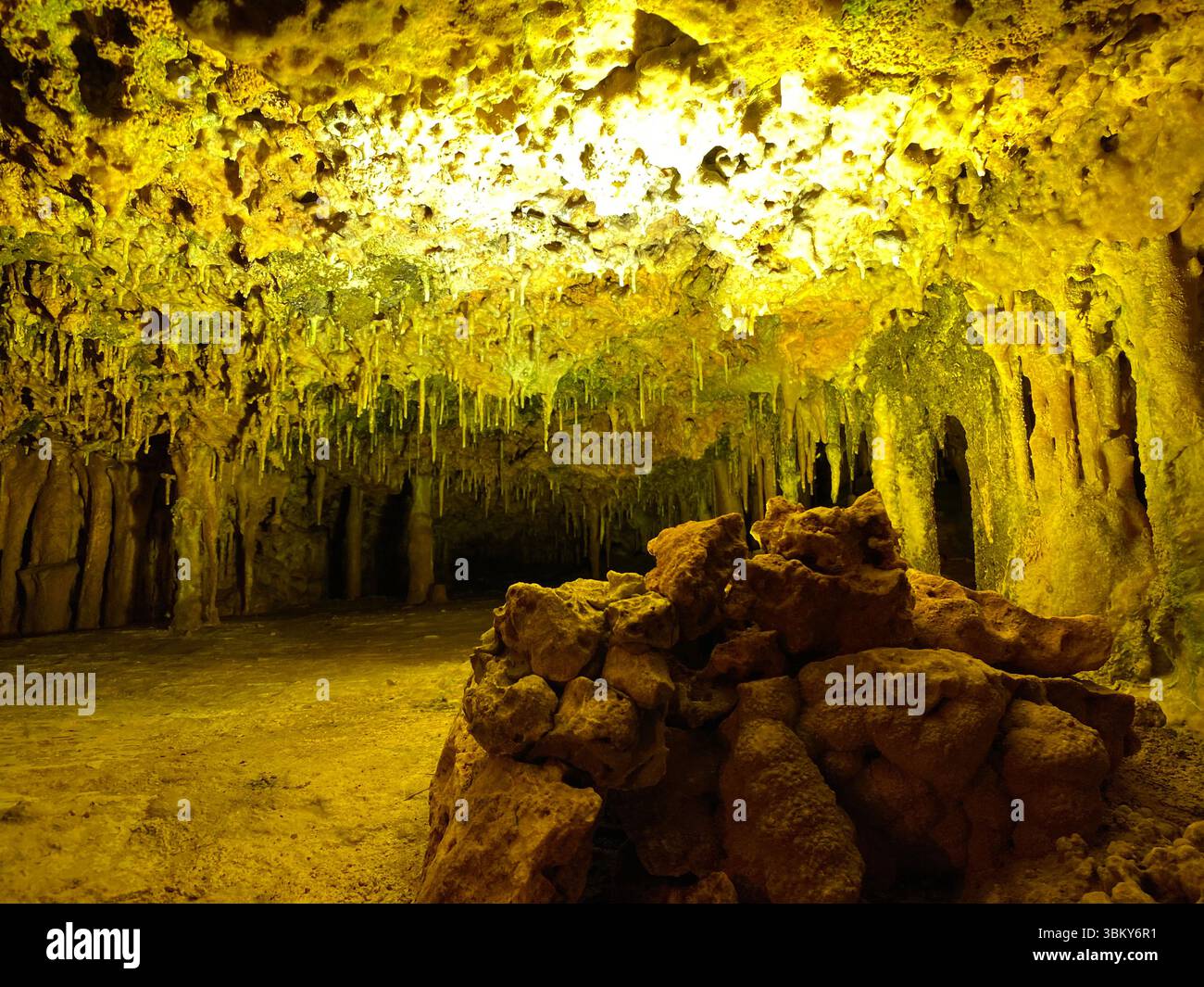 Cave_system hi-res stock photography and images - Alamy