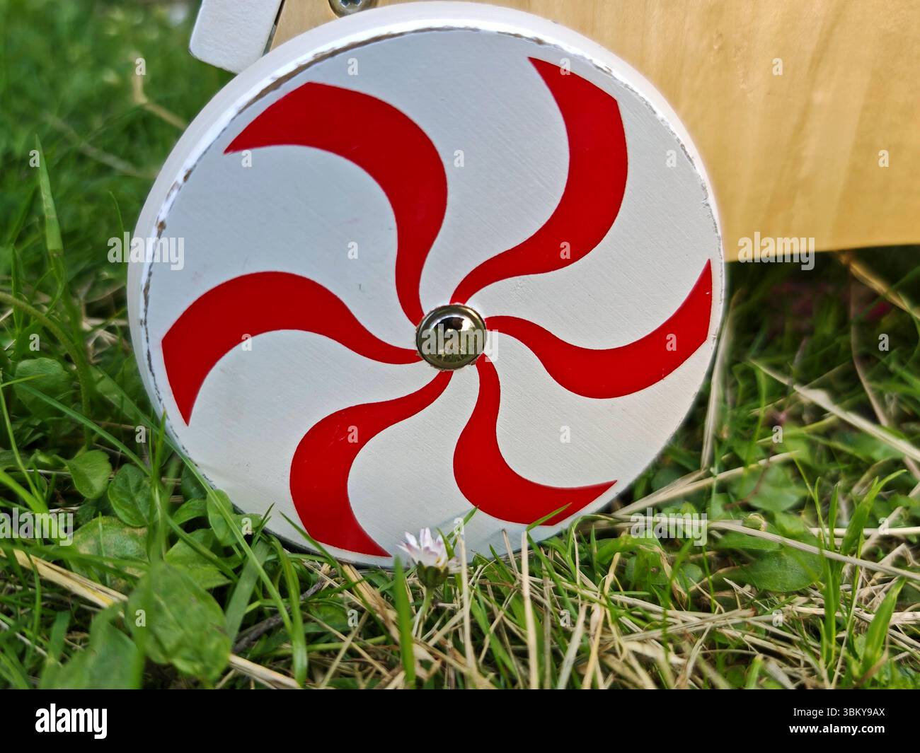 object in a spiral shape or form, pattern and texture on a surface ...