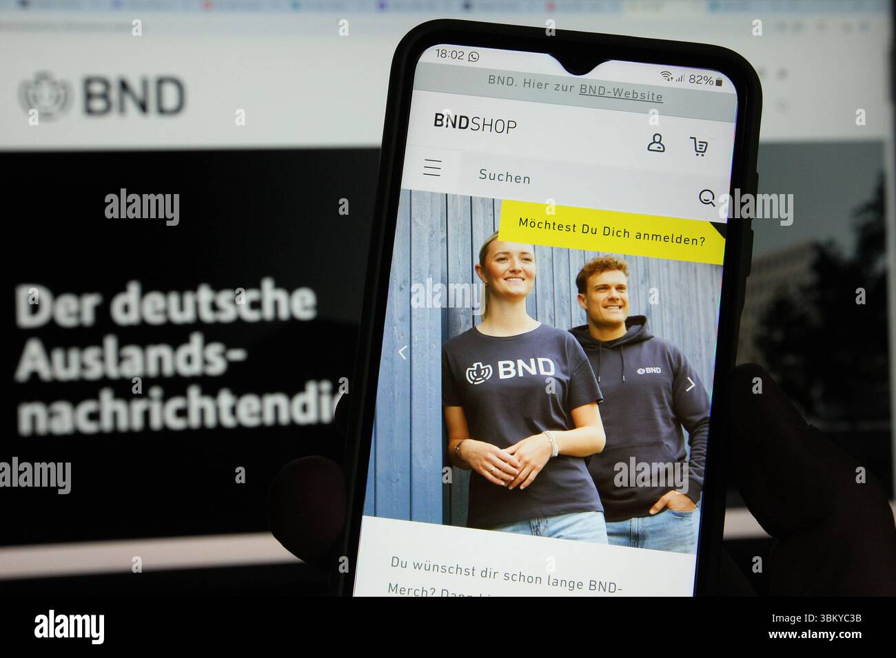 RECORD DATE NOT STATED Auf einem Laptop wurde die Website vom Bundesnachrichtendienst BND ...