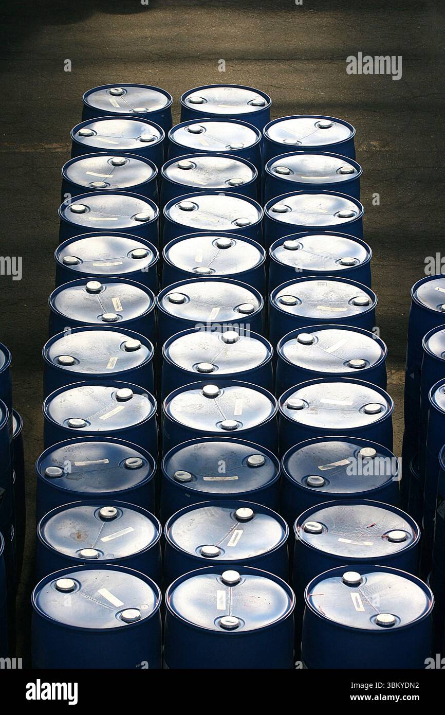 Industrial storage oil barrels hi-res stock photography and images - Alamy