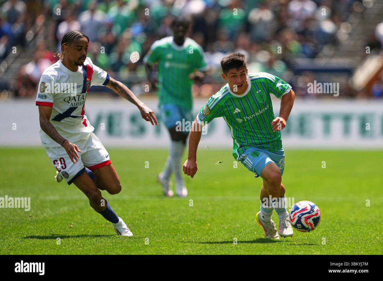 Seattle Sounders' Kalani Kossa-Rienzi tries to get past Paris Saint ...