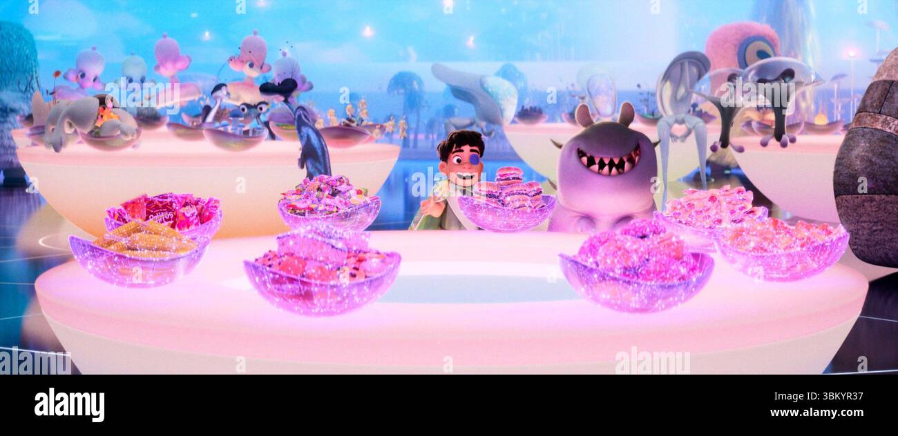 ELIO, foreground from left: Elio (voice: Yonas Kibreab), Glordon (voice ...