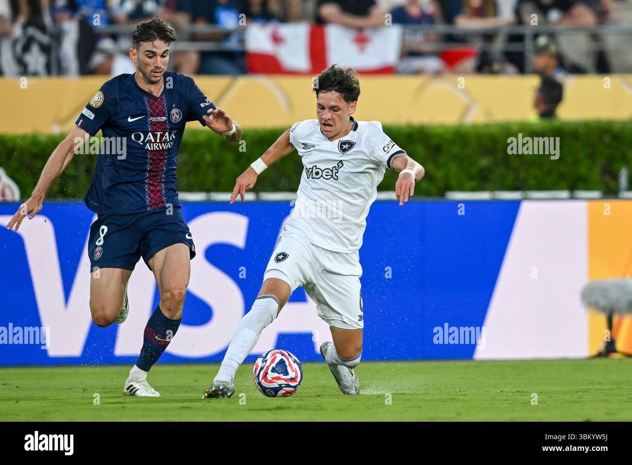 June 19, 2025: Botafogo midfielder, Alvaro Montoro (8), and Paris Saint ...