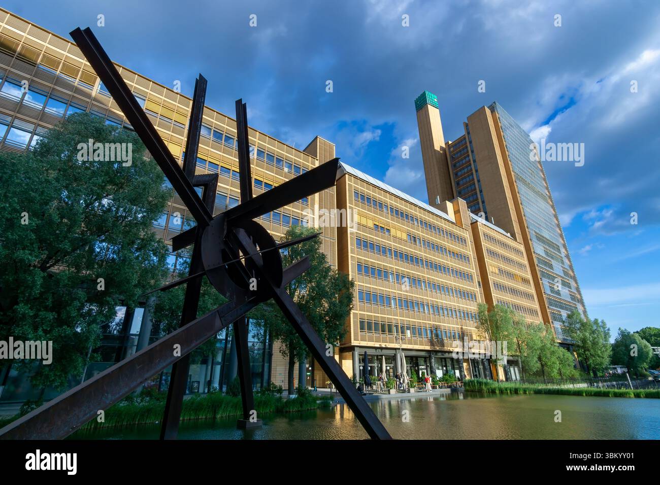 Atrium with green facade hi-res stock photography and images - Alamy