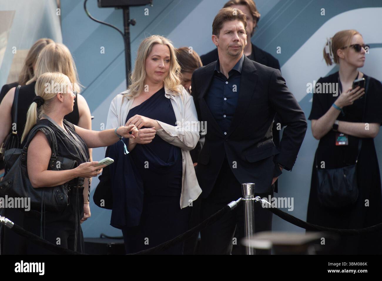 Williams f1 team pincipal james vowles and partner rachel rolph hi-res ...