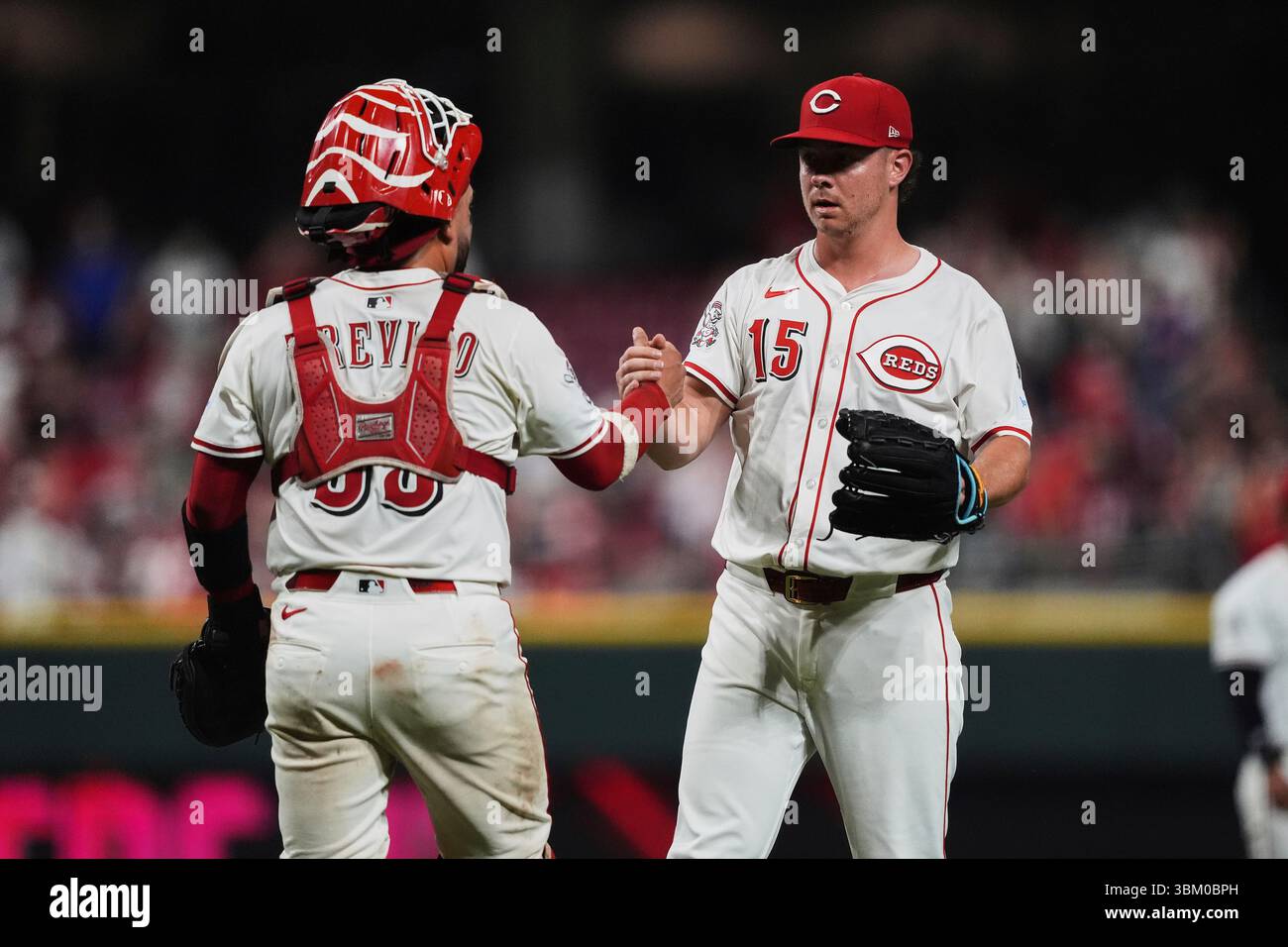 Cincinnati Reds pitcher Emilio Pagán, right, celebrates with catcher ...