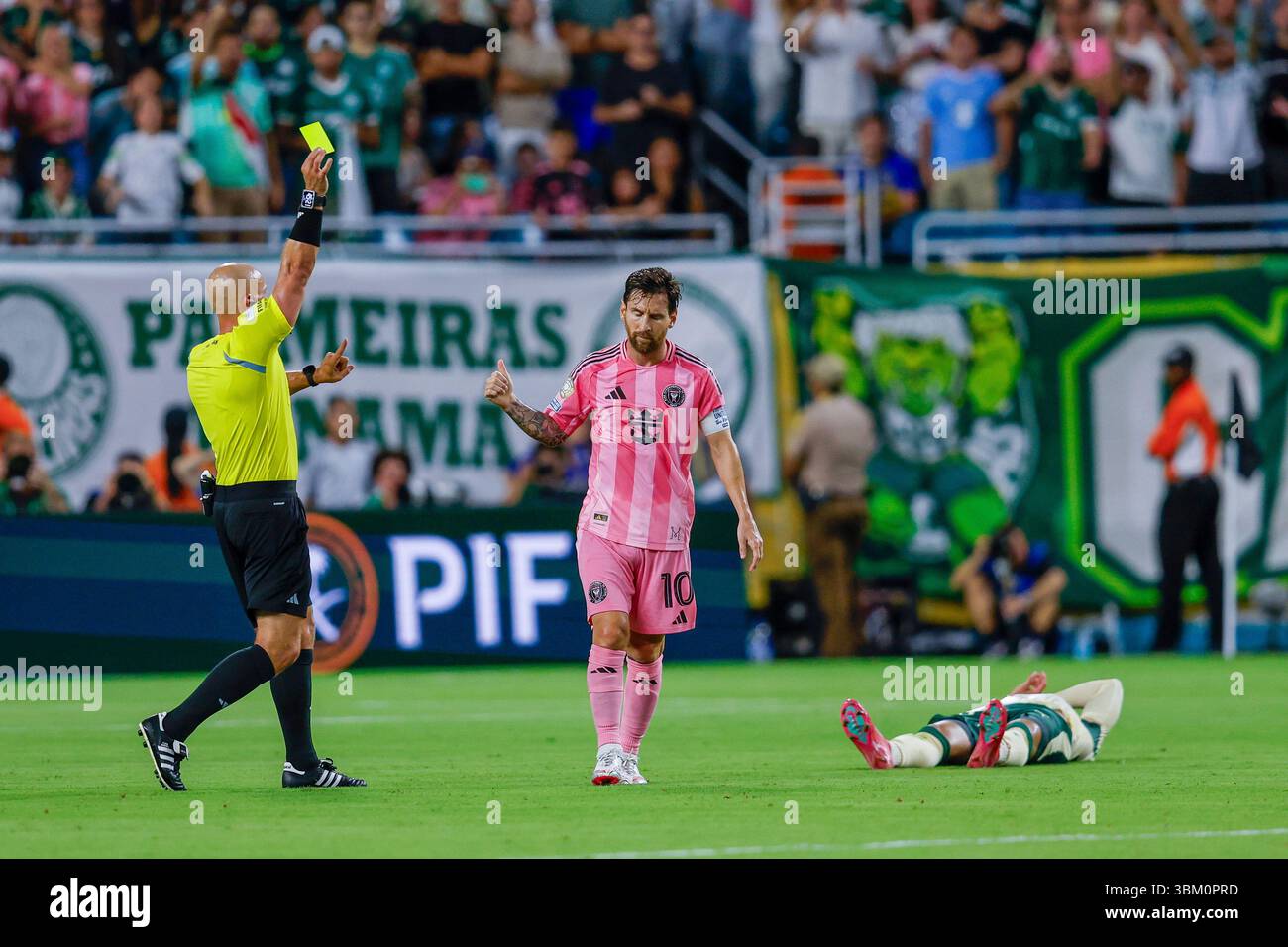 MIAMI GARDENS, FL - JUNE 23: Lionel Messi (10) of Inter Miami CF ...