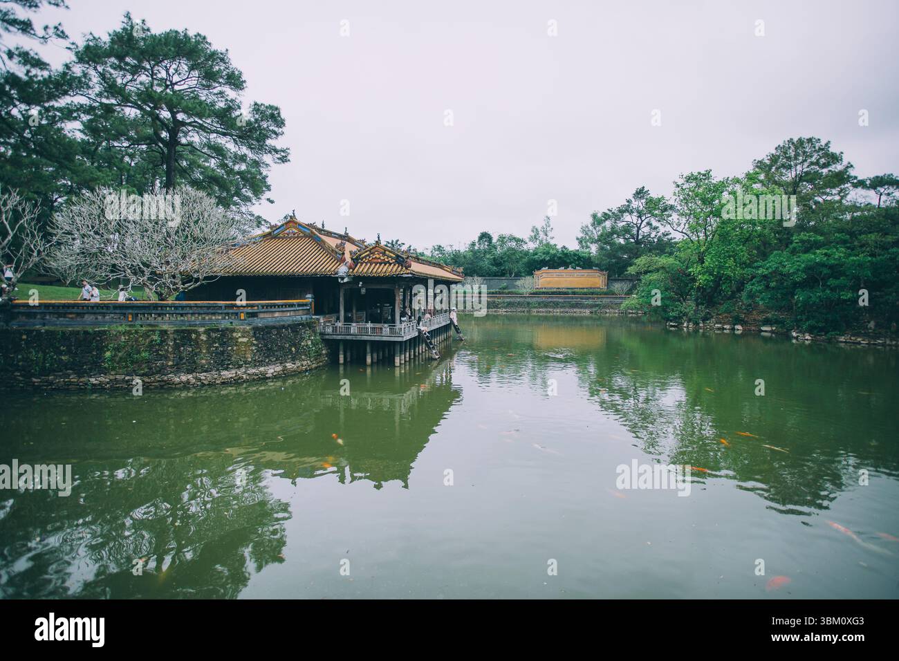 Emperor Tu Duc's tomb is one of the most beautiful works of Nguyen ...