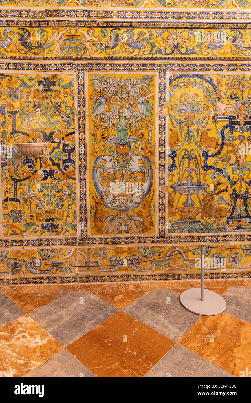 Casco Antiguo, Seville, Andalusia, Spain. Historic decorative tile at ...