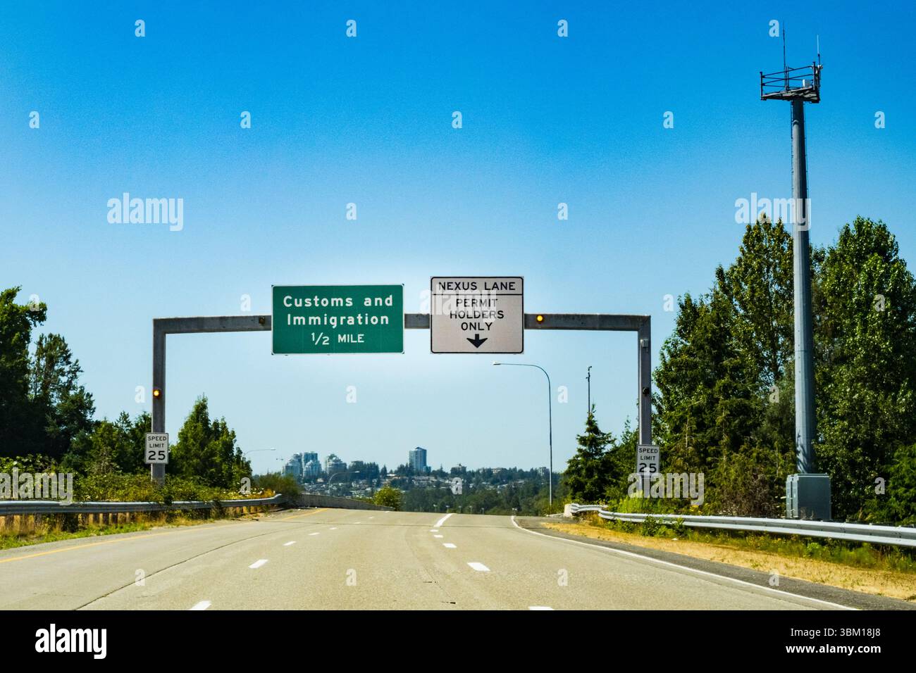 Road sign leading to US-Canada border at Blaine, Washington State, USA ...
