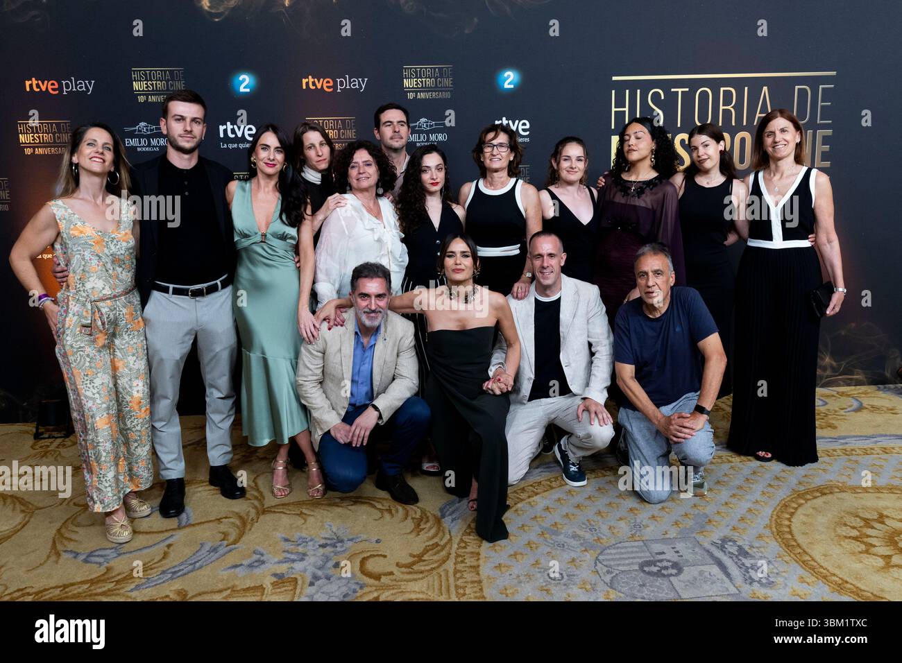 Tv technical team historia de nuestro cine elena sanchez c hi-res stock photography and images ...