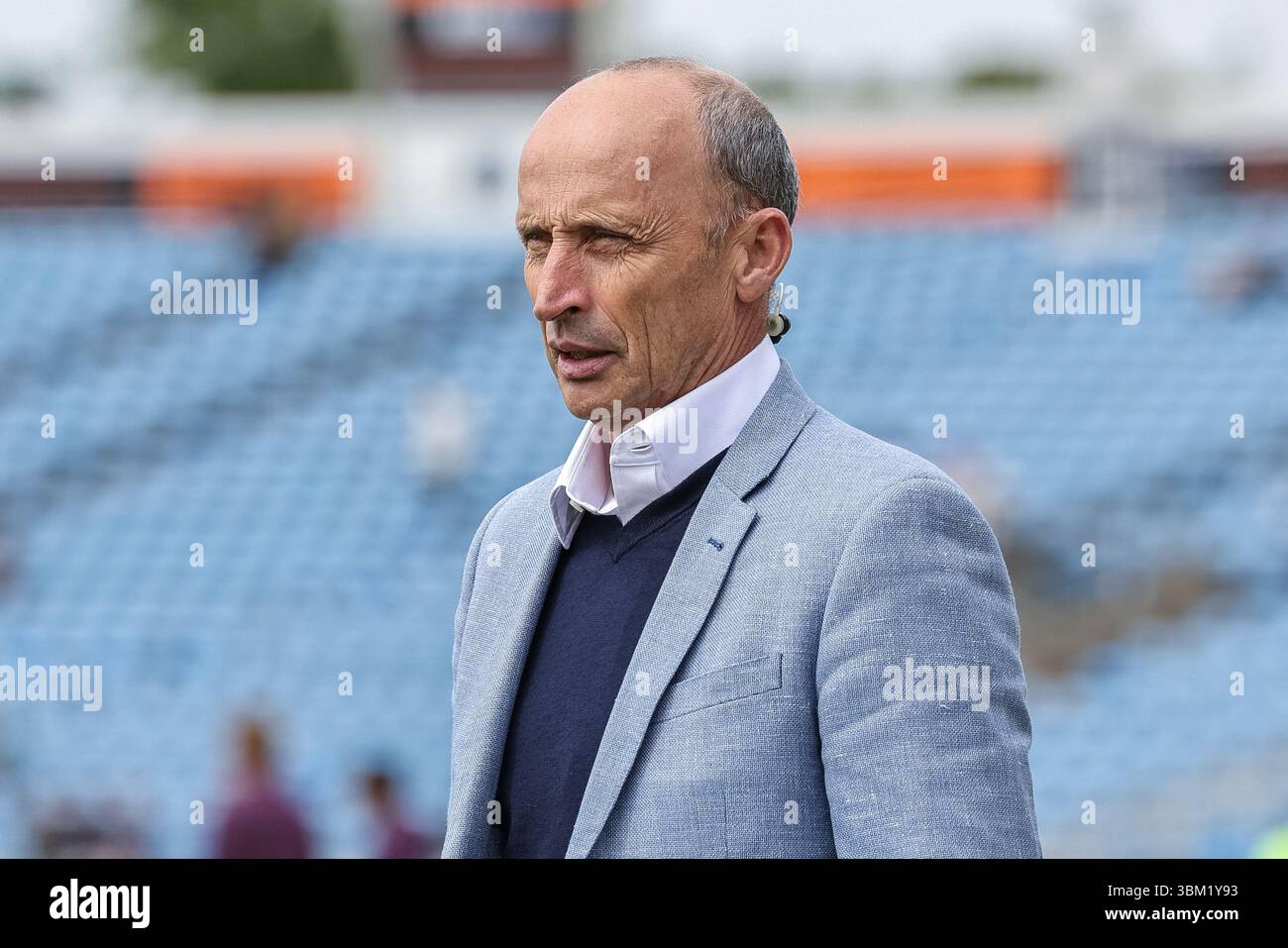 Mark cosgrove cricketer hi-res stock photography and images - Alamy