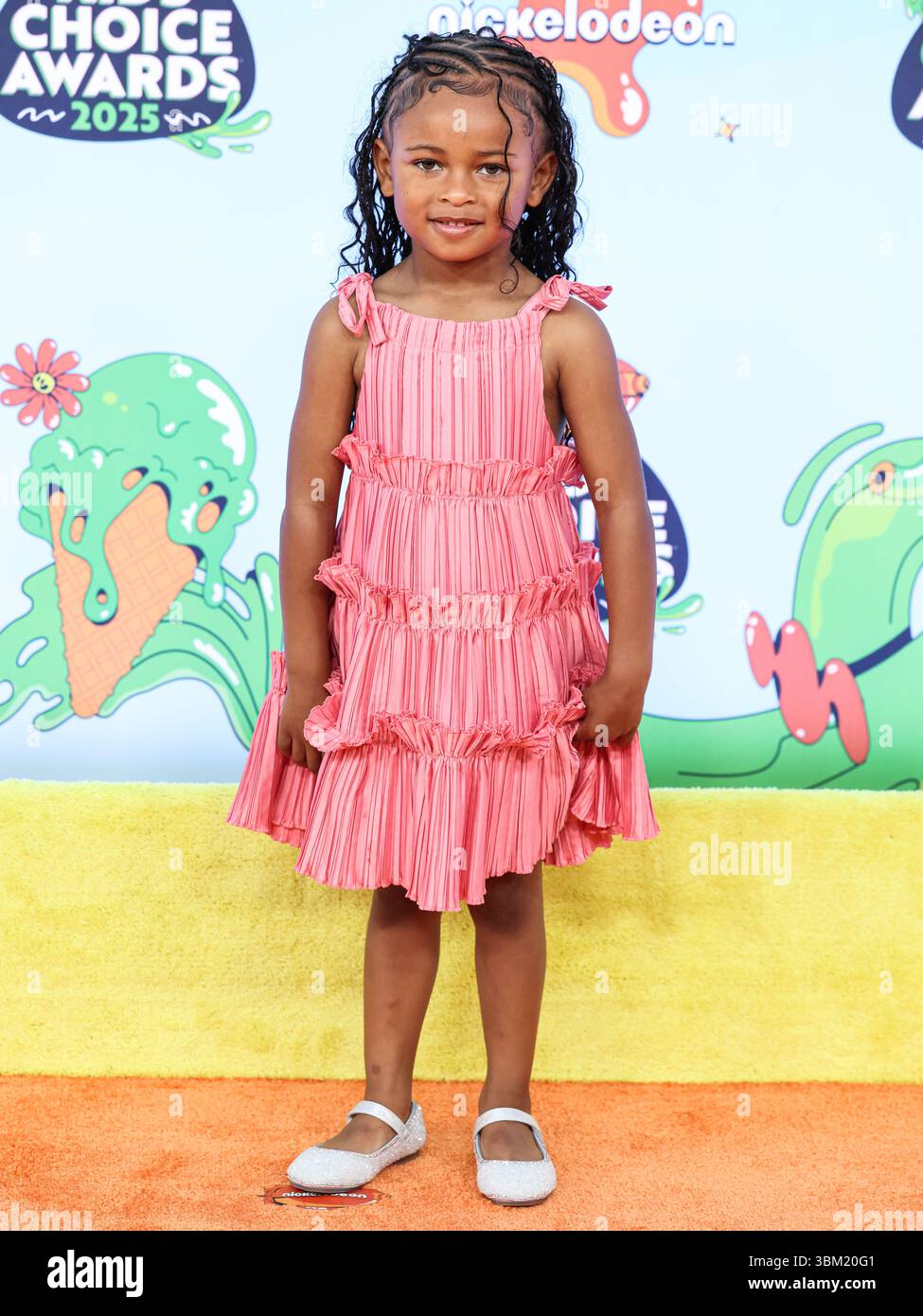 SANTA MONICA, LOS ANGELES, CALIFORNIA, USA - JUNE 21: Hazel Monet ...