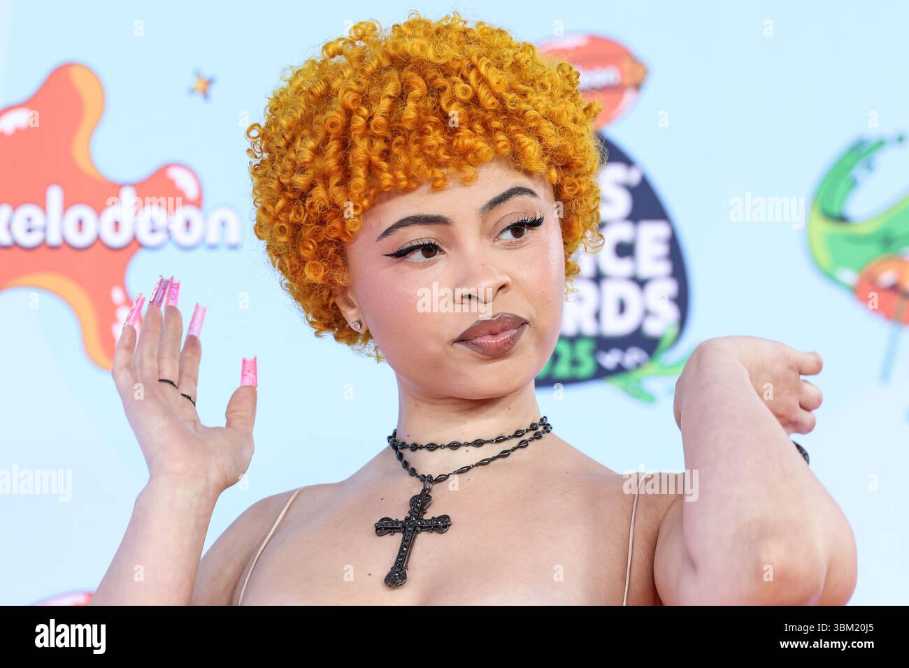 SANTA MONICA, LOS ANGELES, CALIFORNIA, USA - JUNE 21: American rapper ...