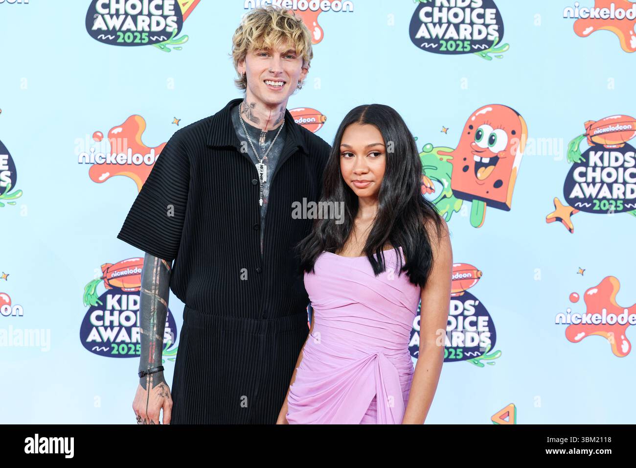 SANTA MONICA, LOS ANGELES, CALIFORNIA, USA - JUNE 21: American singer, songwriter, rapper ...