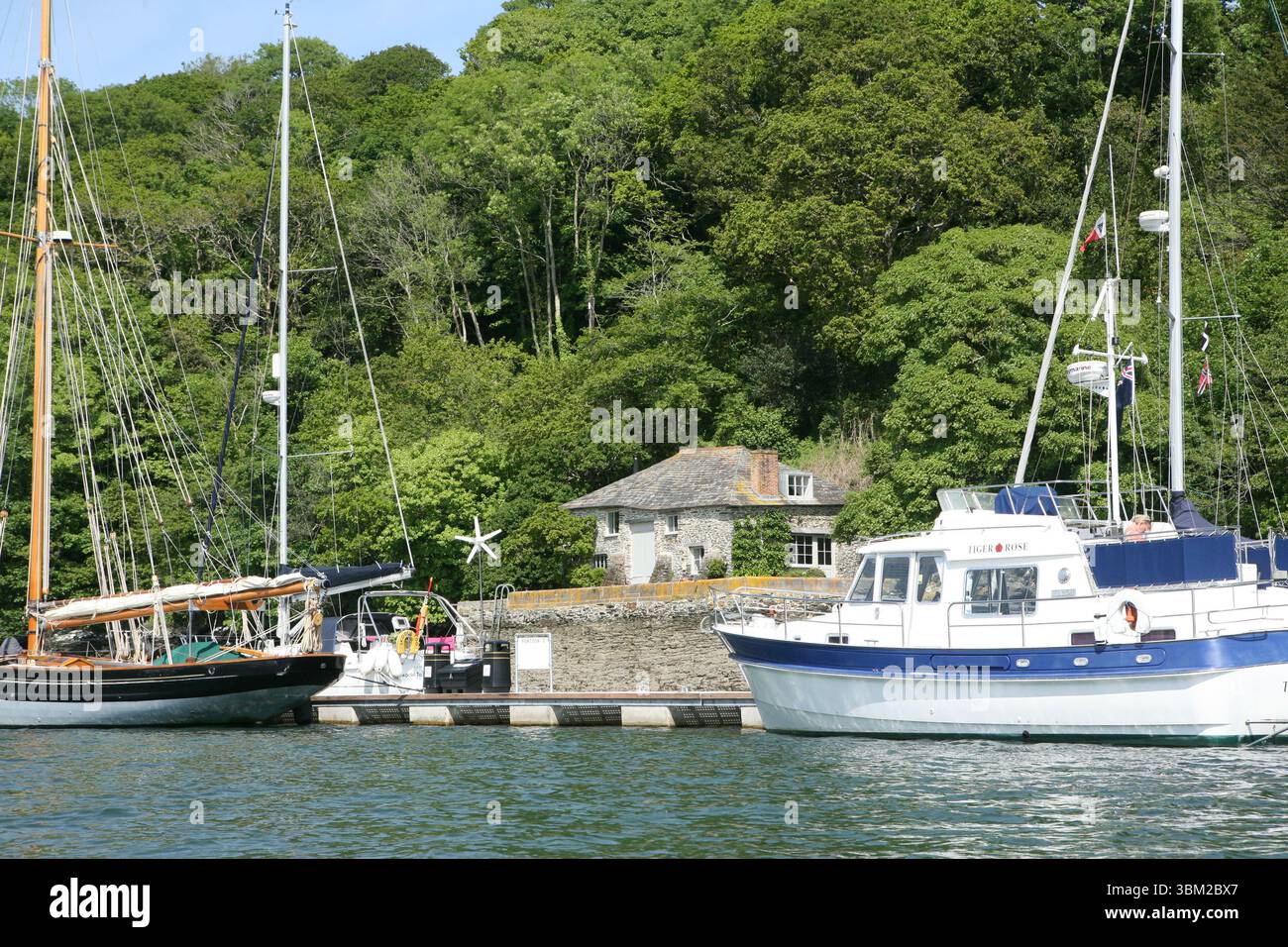 View of Bodinnick from the River Fowey between Golant and Fowey in the ...
