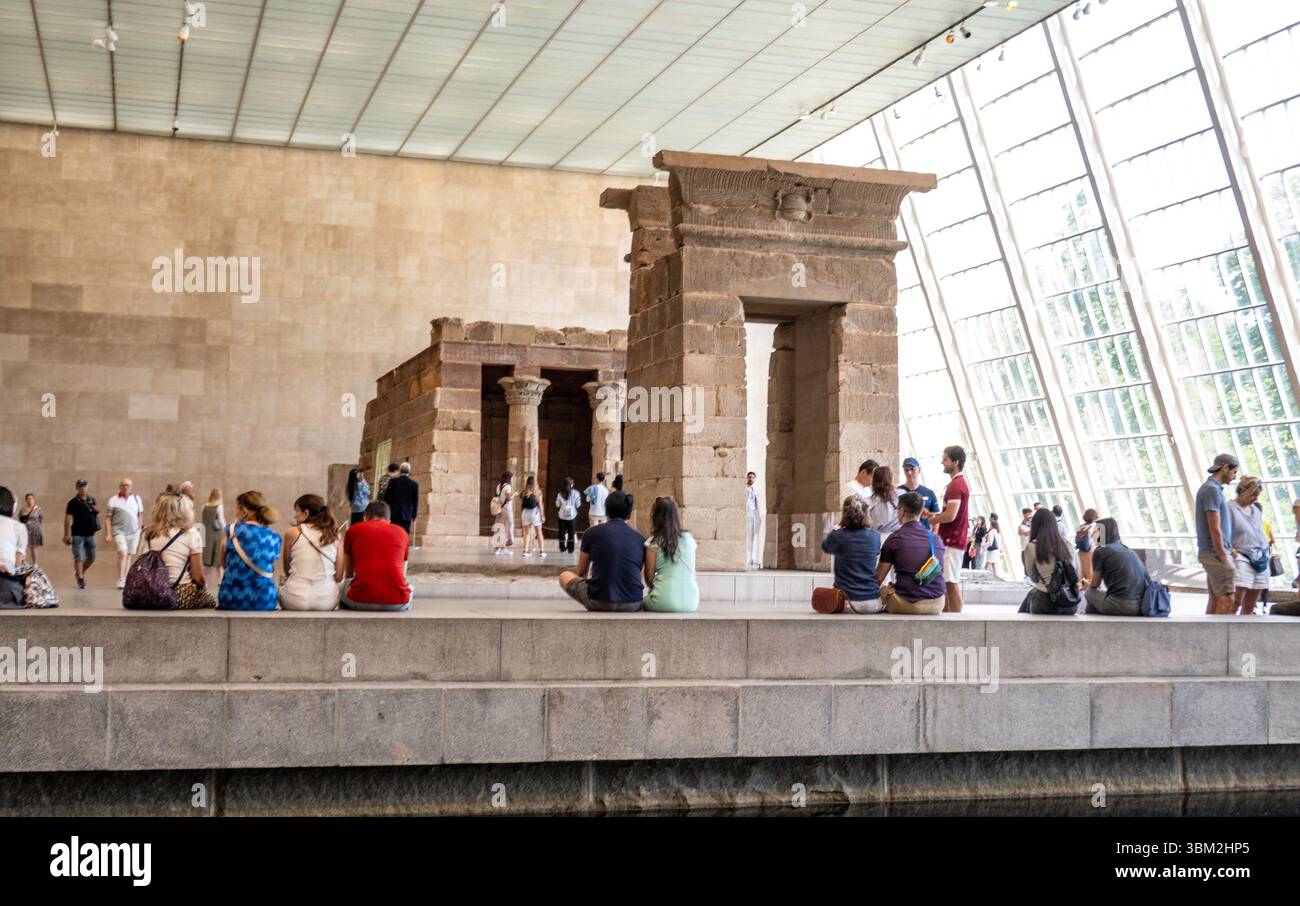 The Temple of Dendur in the Egyptian Wing is very popular at The ...