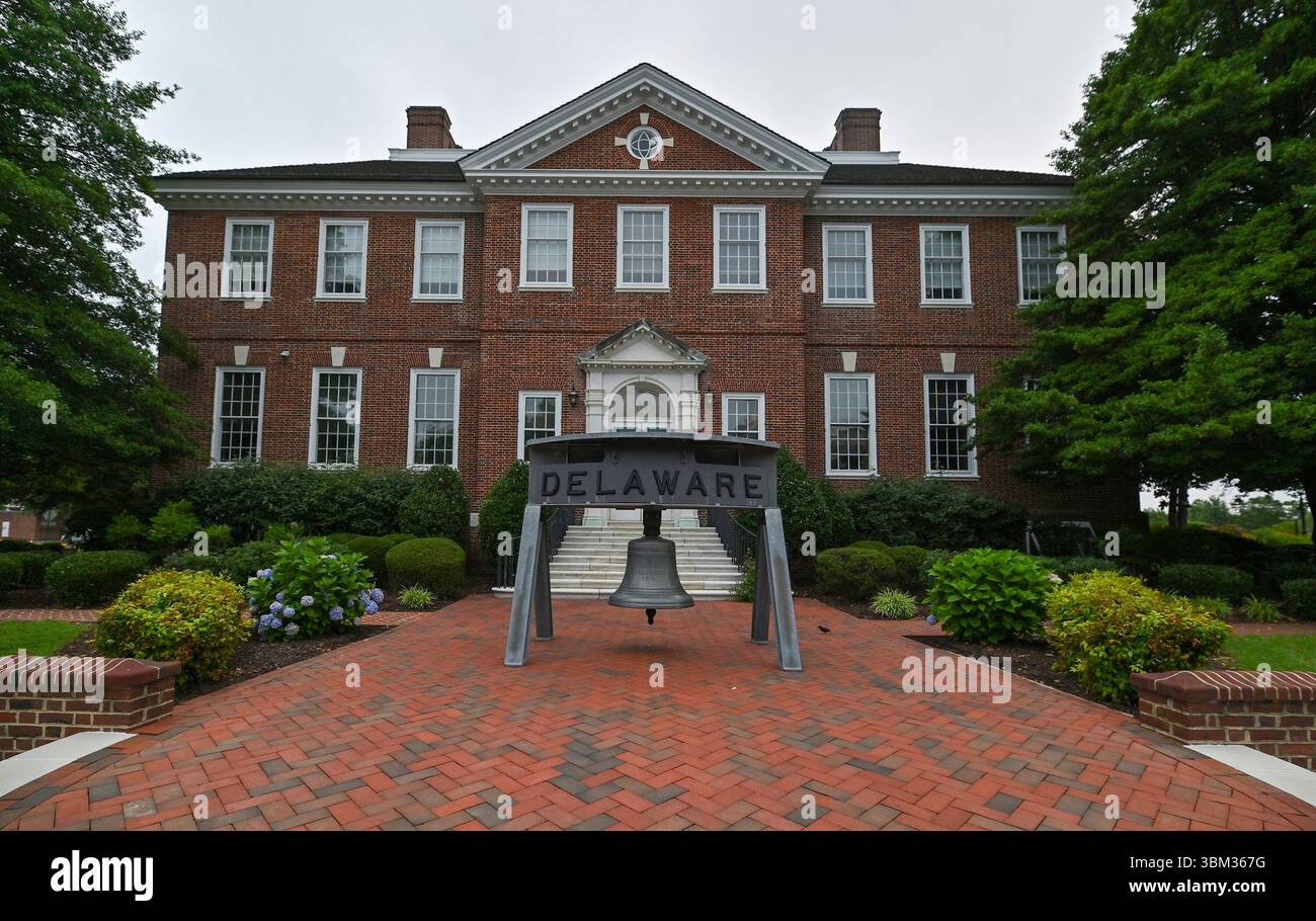 The bell from the USS Delaware is in front of the Public Archives and ...