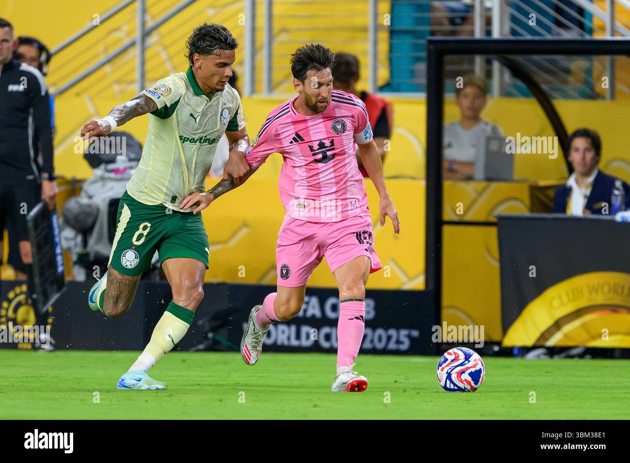 Palmeiras richard rios 2025 hi-res stock photography and images - Alamy