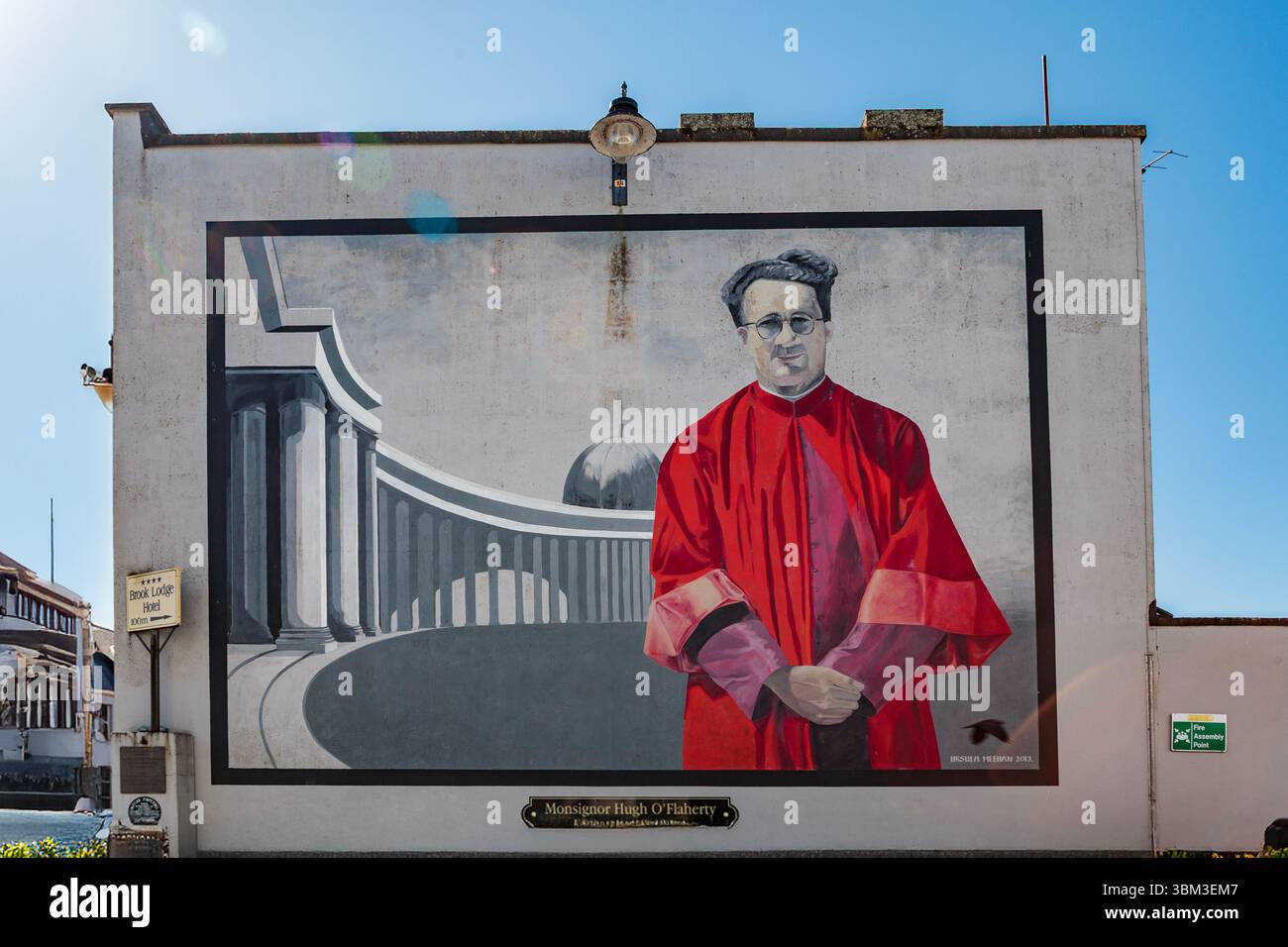 Scarlet pimpernel of the vatican hi-res stock photography and images ...