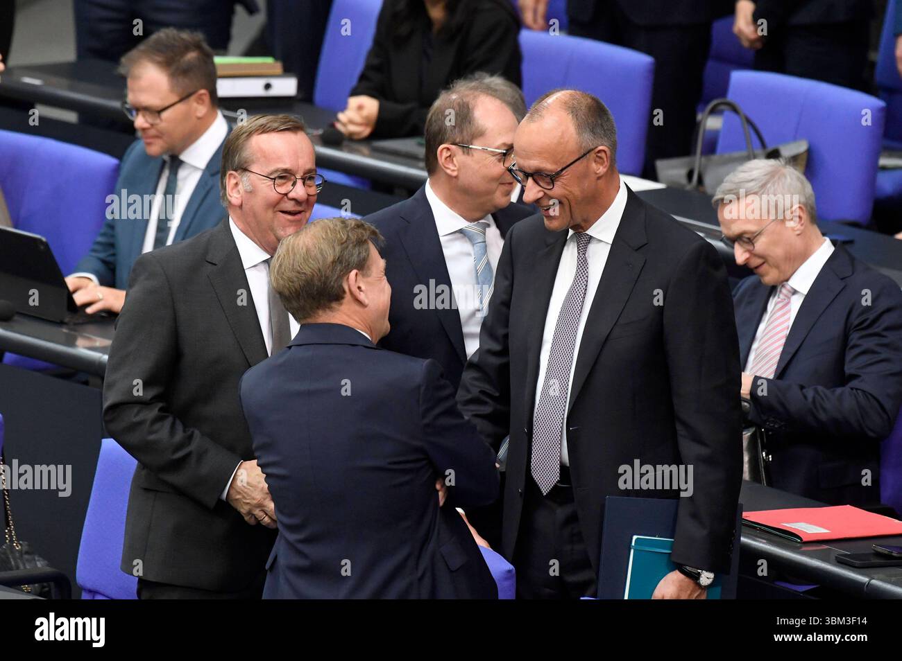 Boris Pistorius, Alexander Dobrindt, Johann Wadephul und Friedrich Merz ...