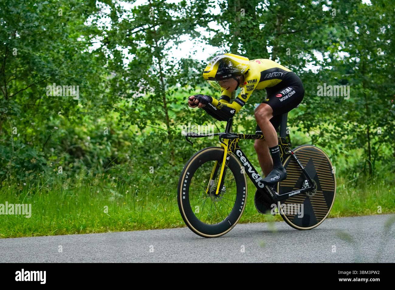 SURHUISTERVEEN, NETHERLANDS - JUNE 24: Lieke NOOIJEN of TEAM VISMA ...