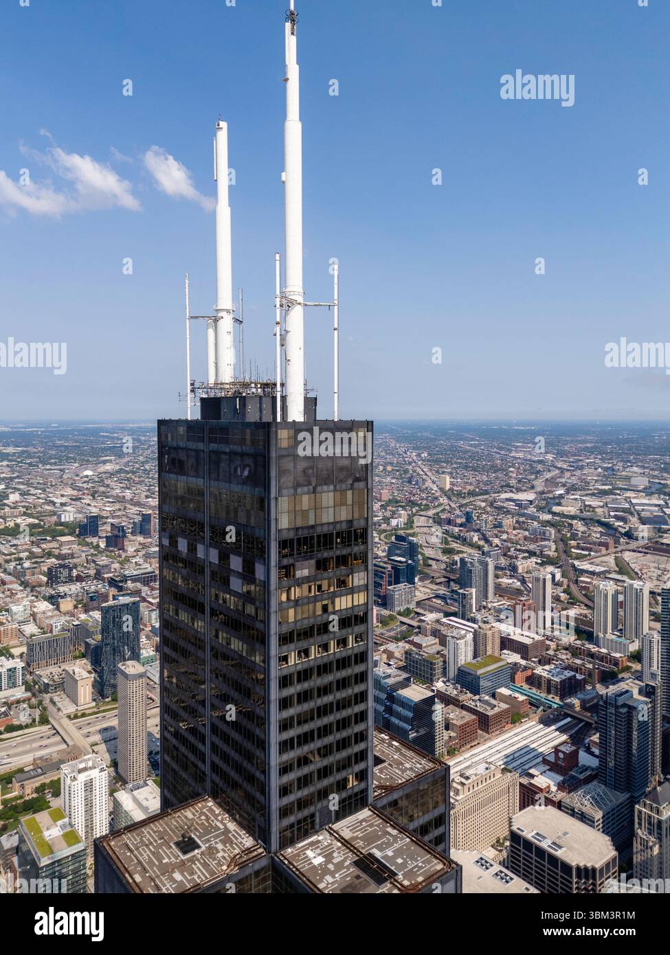 Aerial photograph of Willis Tower in The Loop, Downtown Chicago ...