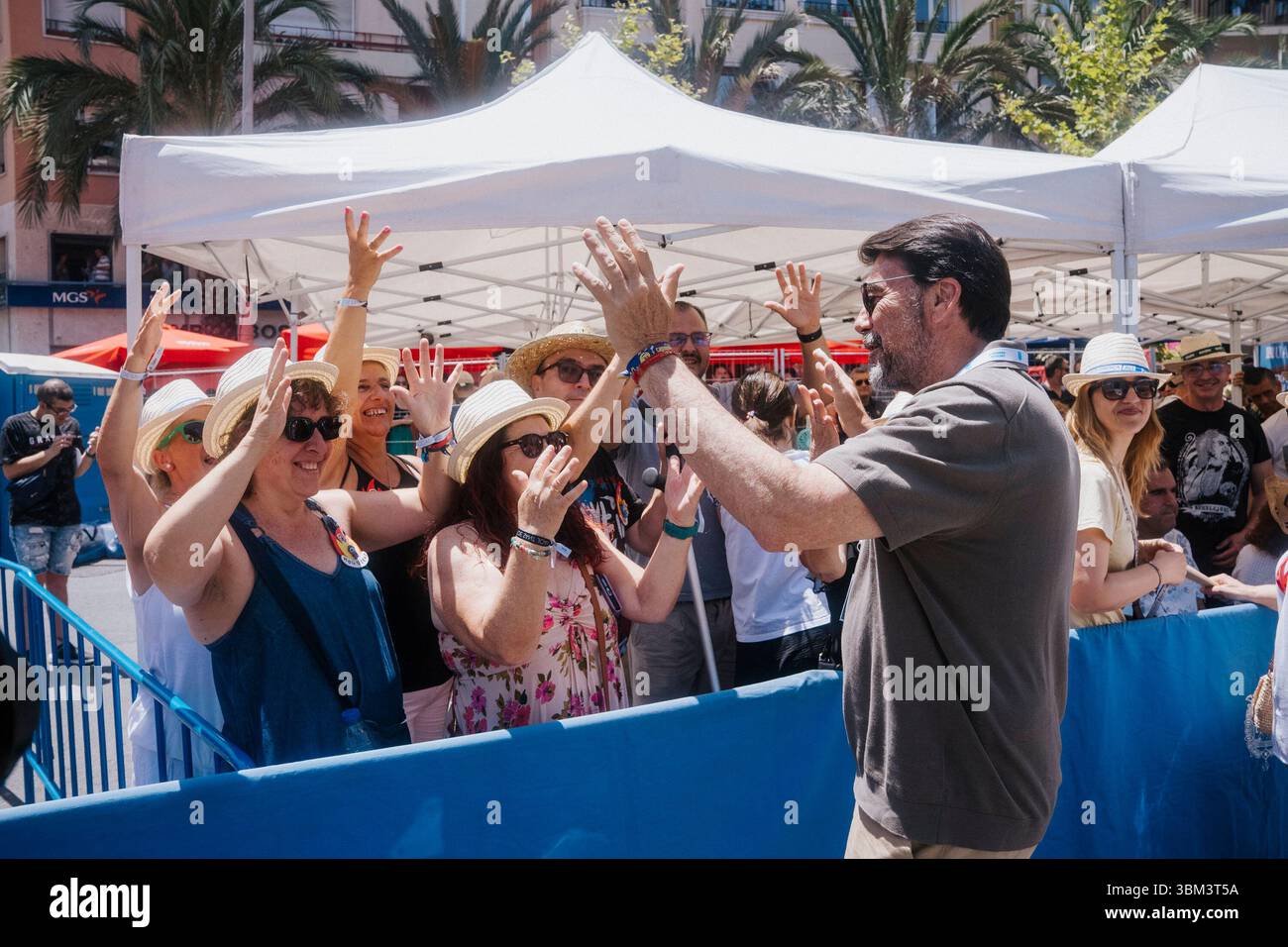 The mayor of Alicante, Luis Barcala, during the mascletá for the end of ...