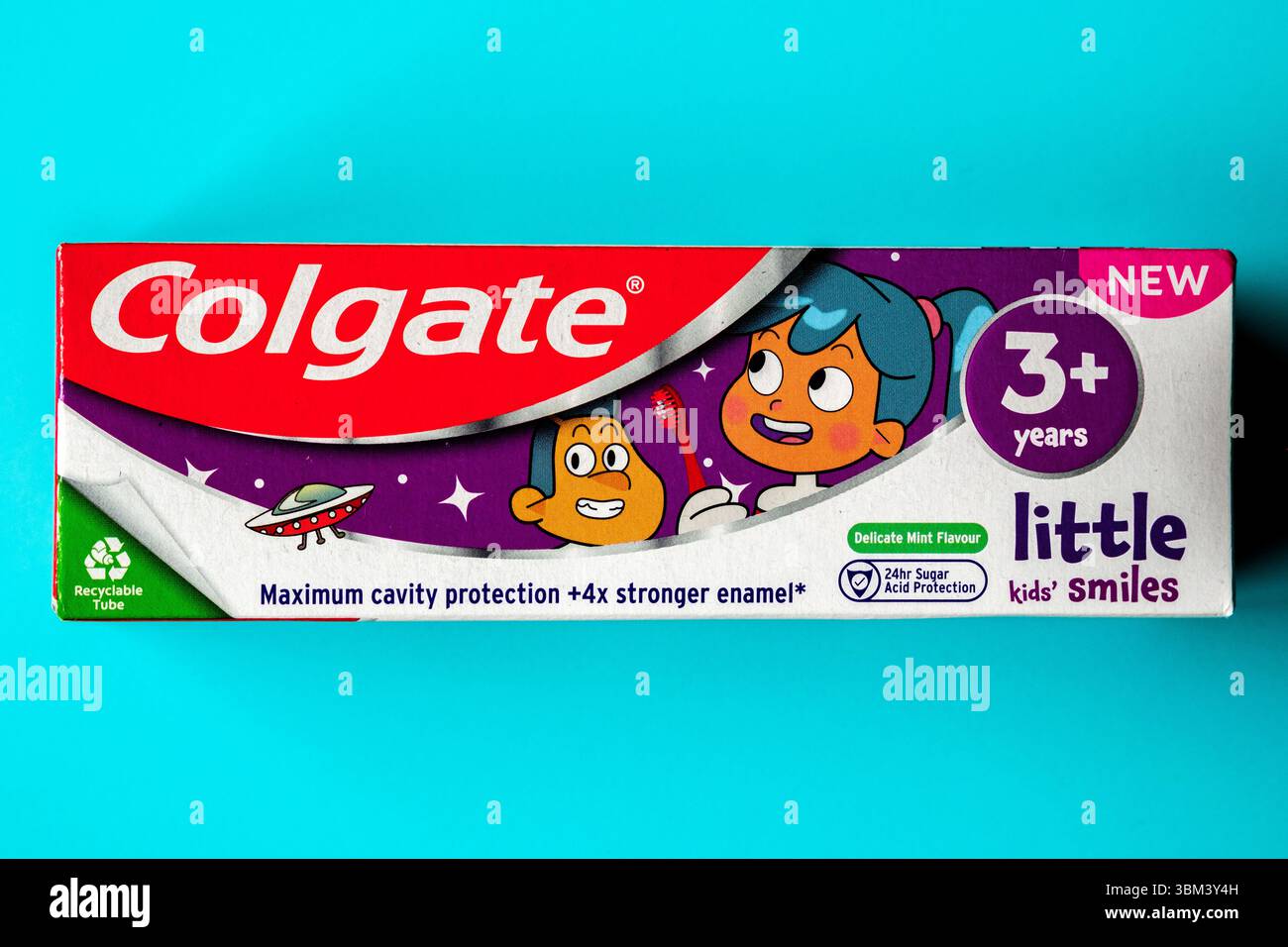 London UK, June 24 2025, Carton Of Colgate Little Kids Toothpaste Stock ...
