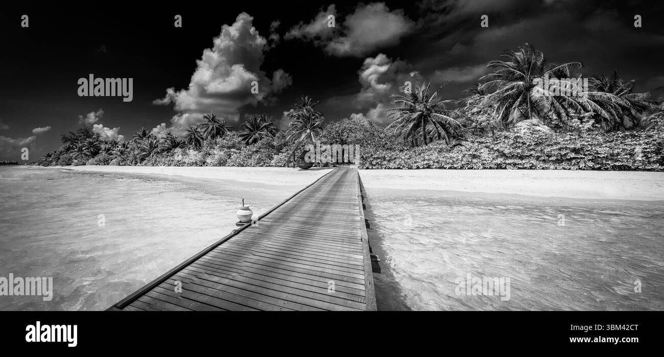 Sand beach sea textures Black and White Stock Photos & Images - Alamy