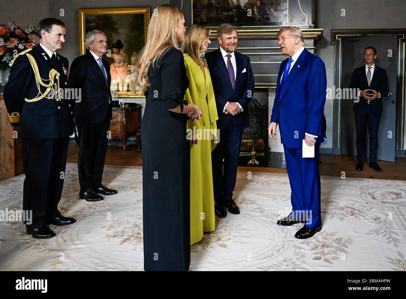 DEN HAAG - King Willem-Alexander and Queen Máxima, together with Crown ...