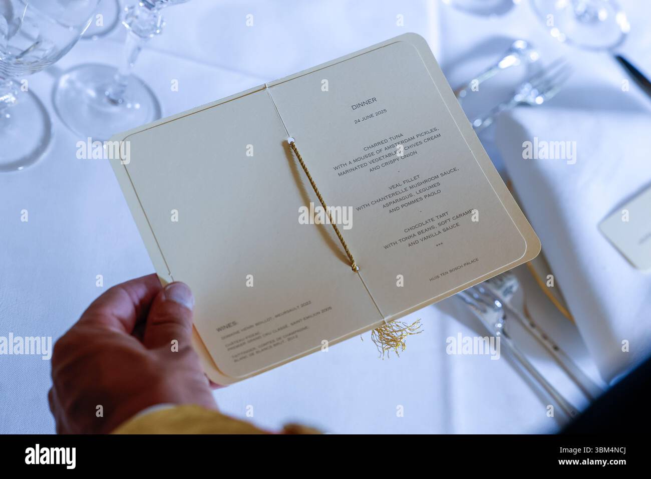 THE HAGUE - Menu of a dinner with heads of state and government at ...