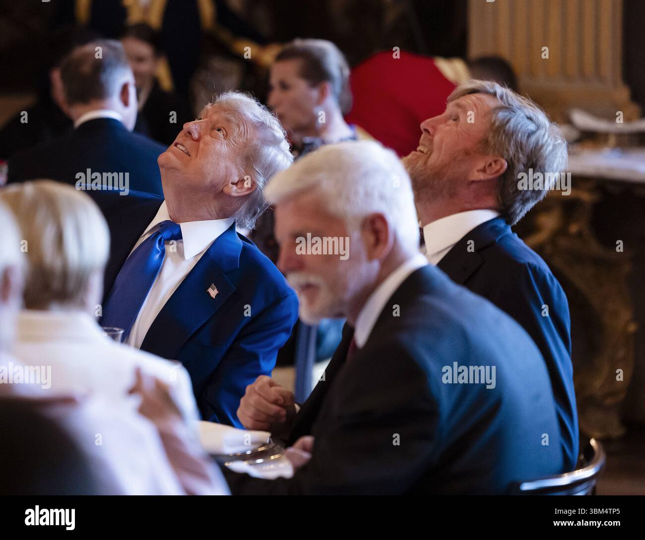 DEN HAAG - U.S. President Donald Trump and King Willem-Alexander during ...