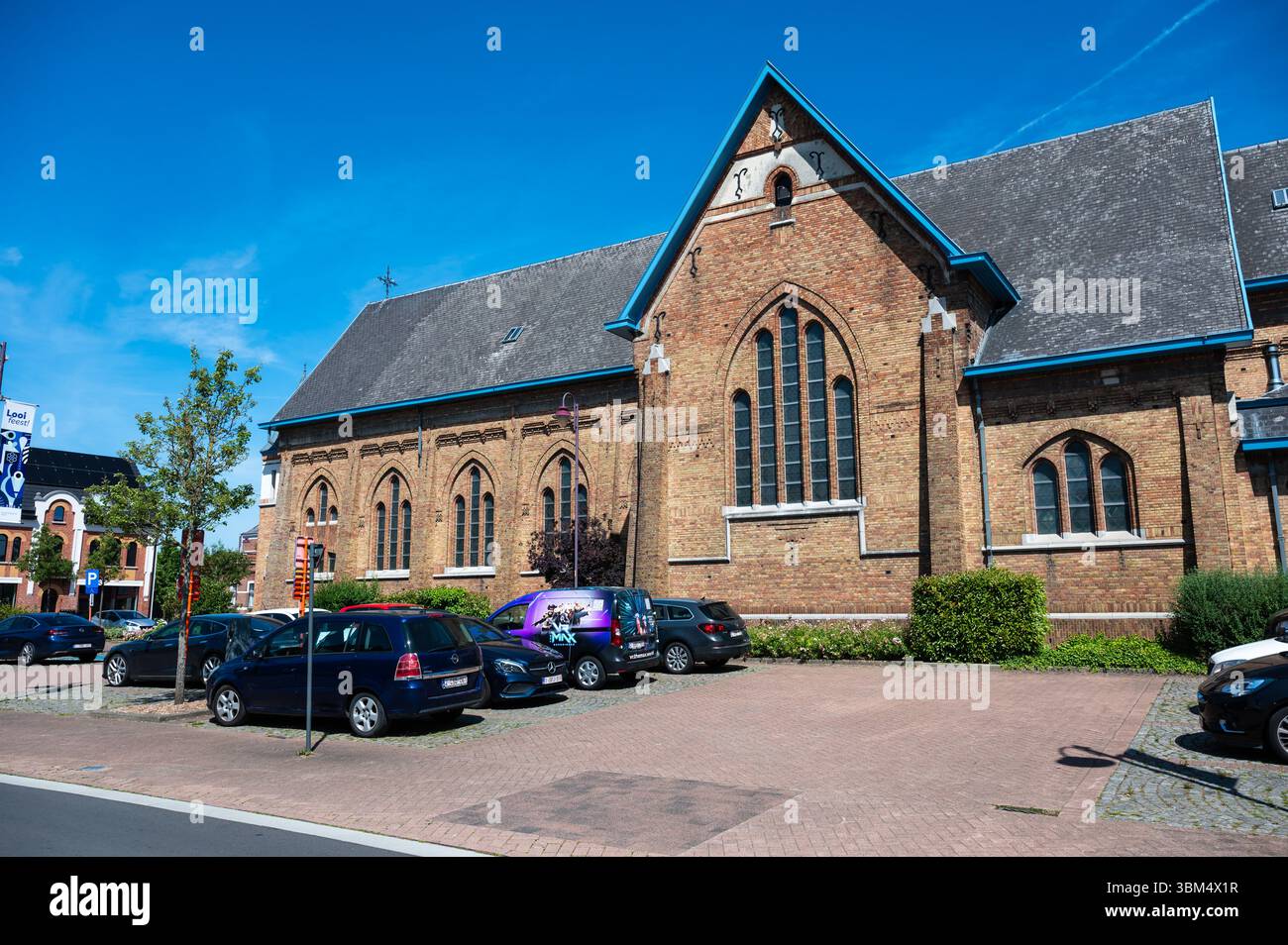 Onze lieve vrouw onbevlekt ontvangen kerk hi-res stock photography and ...