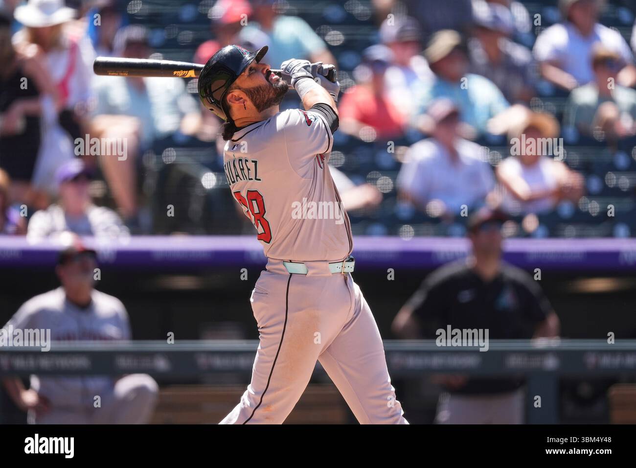 Arizona Diamondbacks third baseman Eugenio Suárez (28) in the sixth ...