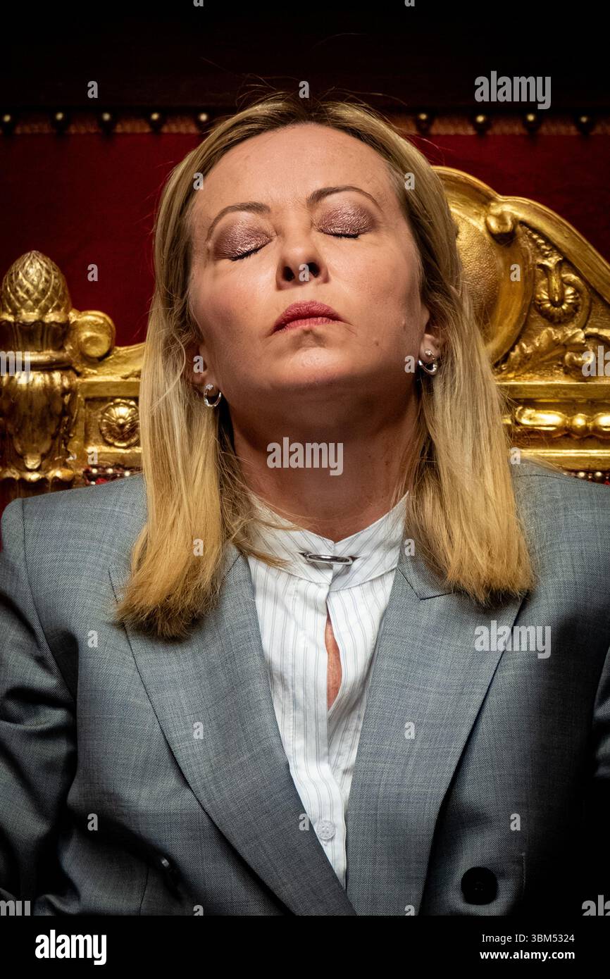 Italian prime minister giorgia meloni hi-res stock photography and ...